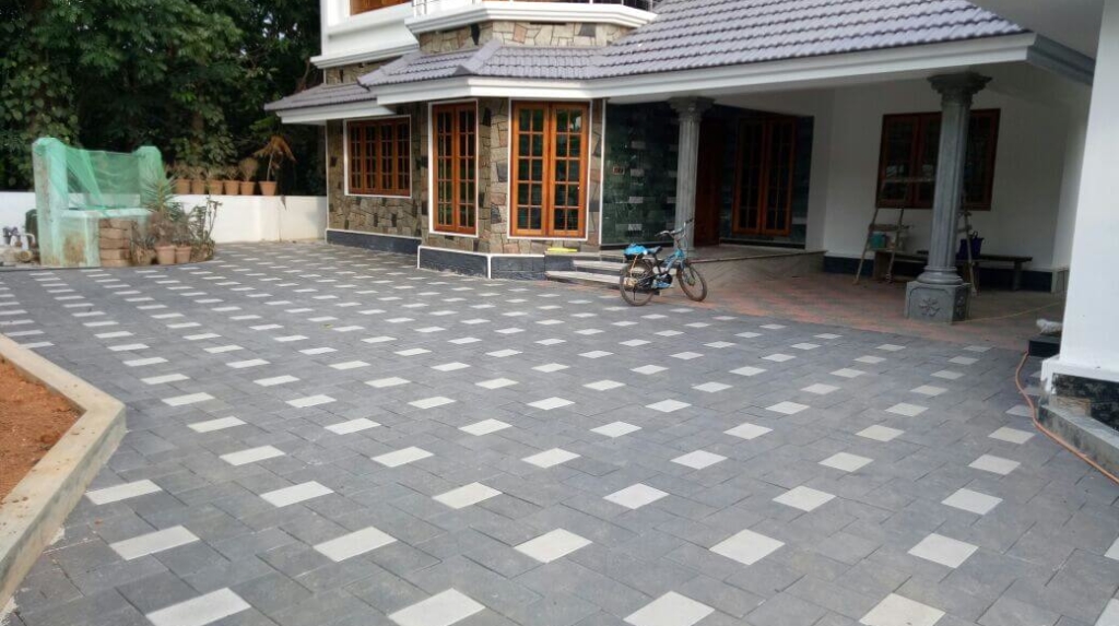 Natural Grass – Paver – Natural Paving Stones